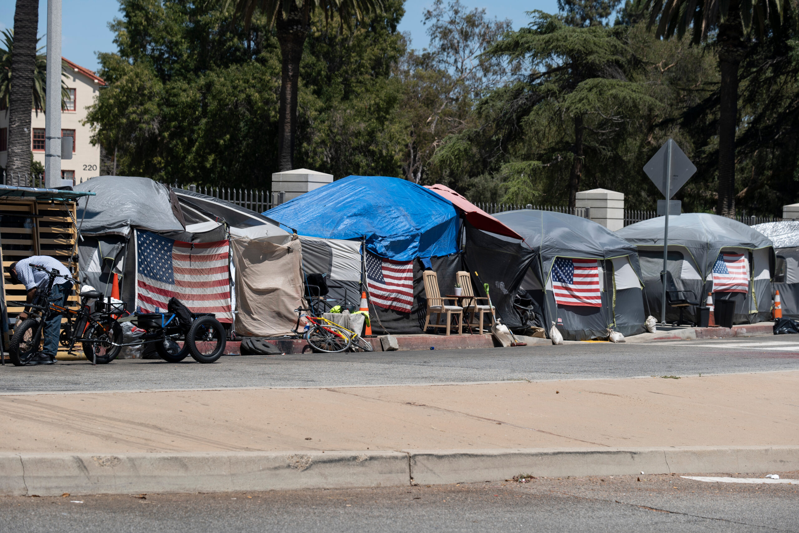 Week in Review: Homeless Crisis Spirals - But Hope Is on the Horizon